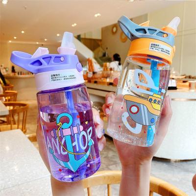 Cina 16OZ Bambini Carino Portatile a prova di perdita Straight Drink Bottiglia d'acqua di plastica con logo personalizzato di paglia in vendita