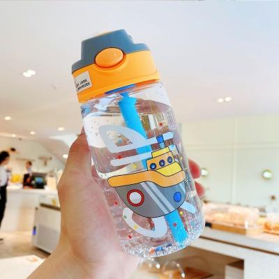 Cina 16OZ Bambini Carino Portatile a prova di perdite Straight Drink Bottiglia d'acqua di plastica con paglia in vendita