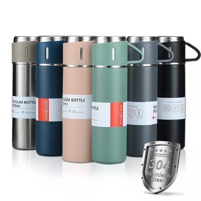 China Double Wall Vacuum Flask Set with Two Cups Aqua Flask and Advantage of Gift Box Package for sale