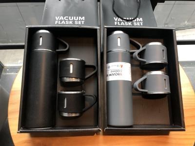 China Double Wall Vacuum Flask Set with Two Cups Aqua Flask and Advantage of Gift Box Package for sale