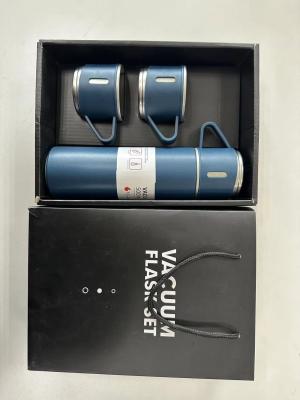 China Double Wall Vacuum Flask Set with Two Cups Aqua Flask and Advantage of Gift Box Package for sale