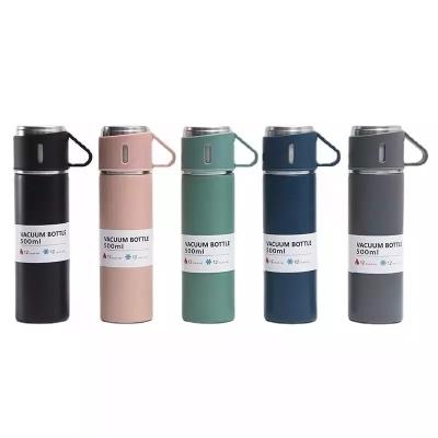 China Double Wall Vacuum Flask Set with Two Cups Aqua Flask and Advantage of Gift Box Package for sale
