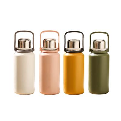 China 1500ml Large Capacity Insulating Cup Perfect for Business Gifts and Outdoor Occasions for sale
