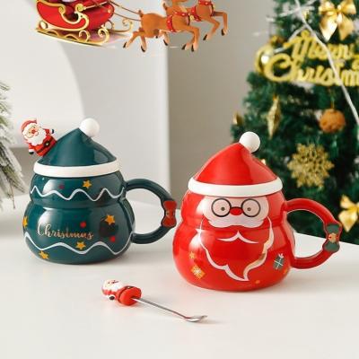 Cina Tazze di caffè Creative Blu o Rosso Cute Tea Milk Snowball Cup per le vacanze invernali in vendita