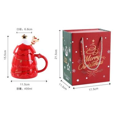 Cina Mug di lusso in ceramica per l'albero di Natale con coperchio da 400 ml Set regalo popolare in vendita