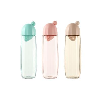 Cina Bottiglia d'acqua a logo personalizzato con coperchio Cute Tazza a prova di perdite per i viaggi scolastici all'aperto in vendita