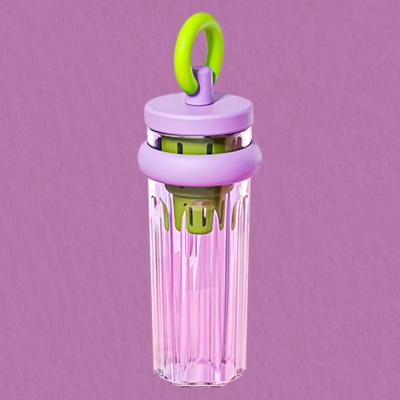 Cina 700ml Bottiglia di plastica trasparente con paglia per viaggi in vendita