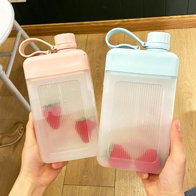 China 450 ml livre de BPA Portavel Quadrado PP plástico garrafa de suco desportivo com tampa padrão personalizado à venda