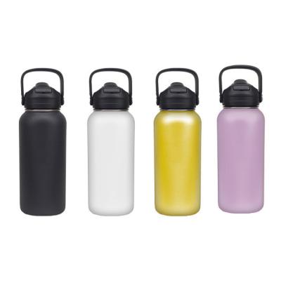 China 32OZ/40OZ/50OZ Luxe Dubbellaag Vacuüm 304 roestvrij staal waterfles met handvat Te koop