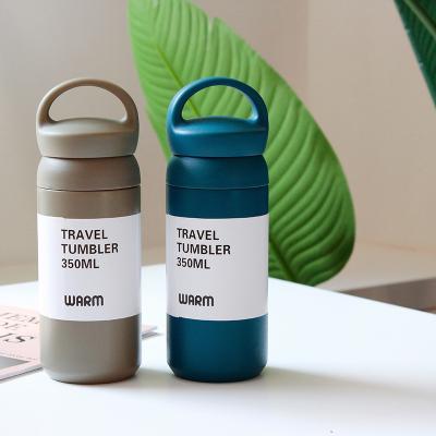 Cina Tazze isolanti in acciaio 500 ml Flasca a vuoto Tumbler Tazza da viaggio per sport Bottiglia d'acqua in vendita
