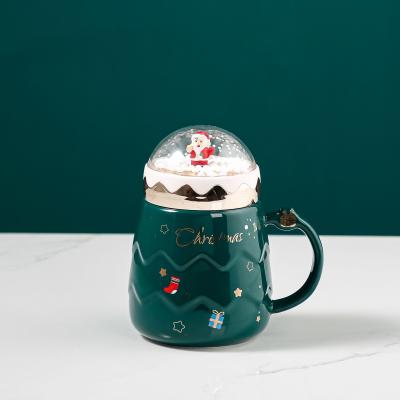 Китай Дизайн мультфильмов Большой водоемный кубок Санты с крышкой для деловых подарков продается