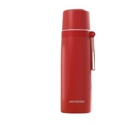 Chine Design moderne Logo personnalisé Bouteille d'eau en acier inoxydable de 500 ml Idéal pour les cadeaux d'affaires à vendre