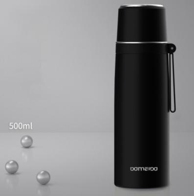 Chine Bouteilles sous vide Thermoses Boissons Type 500 ml Bouteille d'eau en acier inoxydable avec logo personnalisé à vendre