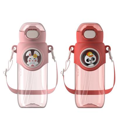 中国 690ML 容量 ロープとラスティックな蓋付きの真青色ポータブルリークプローフカップ 販売のため