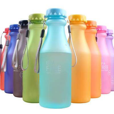 中国 カスタマイズされた色 550ml 容量 BPA のない 密閉 携帯 水瓶 学生 向け 販売のため