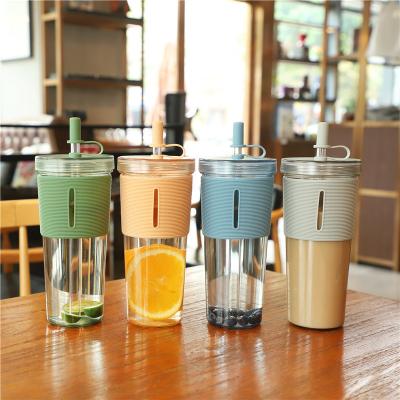 China 700ml Plastic Cup Custom Patterned WITH LID Outdoor Reusable Water Bottle For Adults for sale