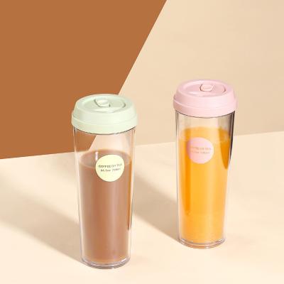 Cina 320 ml/420 ml/520 ml/700 ml Tazza di tè trasparente in plastica a doppia parete riutilizzabile per occasioni di campeggio in vendita