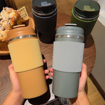 China Doppelwandige Kaffeetasse aus Edelstahl mit lecksicherem Deckel zu verkaufen