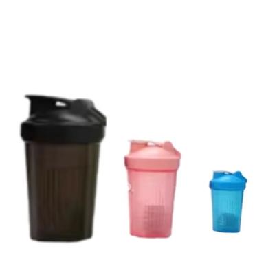 Cina I produttori offrono escursioni all'aria aperta Cadeaux mignons pour les enfants Agitare tazze Bottiglie d'acqua in vendita