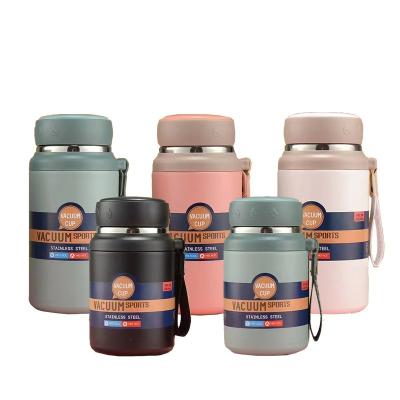 Chine 316 Bouteille d'eau isolée en acier inoxydable 750 ml/1000 ml Portable imperméable pour les sports de plein air à vendre