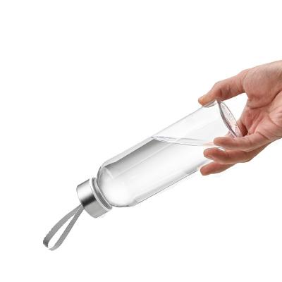 Cina Bottiglia di acqua potabile diretta Disegno minimalista portatile per sport all'aperto e viaggi in vendita