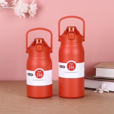 Cina 1000 ml 316 bottiglie doppio strato in acciaio inossidabile con coperchio e maniglia tenete caldo-freddo 12 ore Logo personalizzato in vendita