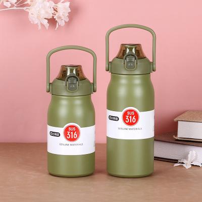 Cina 1000 ml 316 bottiglie doppio strato in acciaio inossidabile con coperchio e maniglia tenete caldo-freddo 12 ore Logo personalizzato in vendita