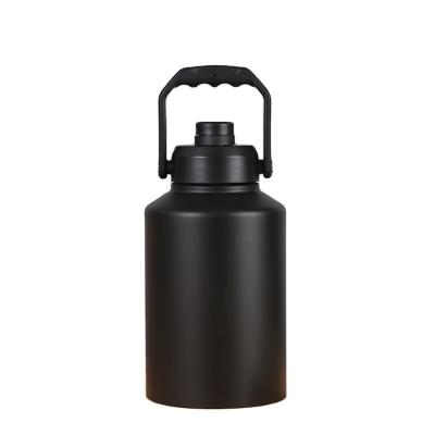 Chine Capacité 2L Thermos Portable Bouteille d'eau étanche en acier inoxydable pour les voyages en plein air à vendre