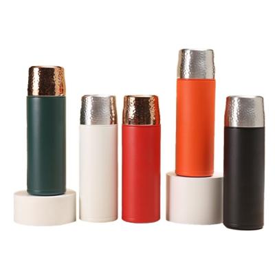 China 316 Edelstahl-Federkappe-Tasche Leckdichtes tragbares Thermos für Outdoor-Aktivitäten zu verkaufen