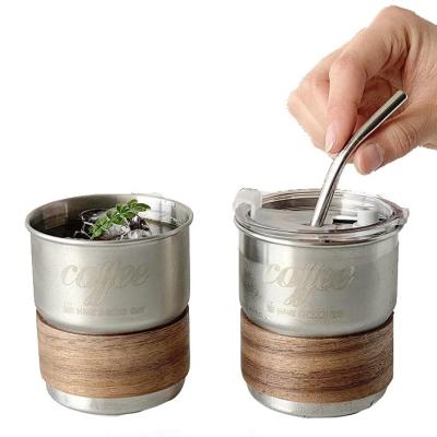 Китай Чайная чашка из нержавеющей стали с настраиваемым логотипом и противообжигающими рукавами продается