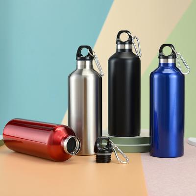 Cina Logo personalizzato Cisterna per escursioni all'aperto per diverse dimensioni Sport Bicicletta Bottiglia d'acqua in vendita