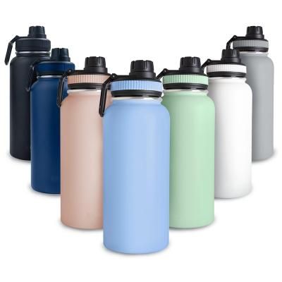 Cina 32 oz doppia parete in acciaio inossidabile bottiglia sportiva con maniglia coperchio bottiglia d'acqua vuoto in vendita