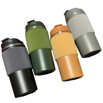 Cina OFFICE CUP 450ml Tazza da caffè da viaggio in acciaio inossidabile a doppia parete con custodia in silicone in vendita