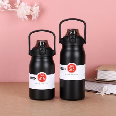 China Buitenwaterfles met draagbare handgreep en bounce cover accepteert aangepaste kleuren Te koop