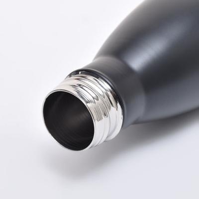 China Alle toepasselijke mensen kunnen genieten van onze 17oz vacuüm geïsoleerde waterfles met aangepaste logo Te koop