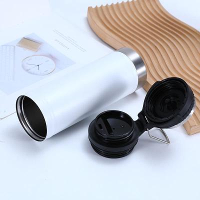 Cina Torna a scuola Logo stampato su misura 750ml Acciaio inossidabile Tazza termica per esterni in vendita