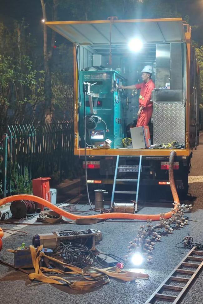 DAO Highly Integrated UV Cure Equipment for CIPP Sewer Repair D919 System
