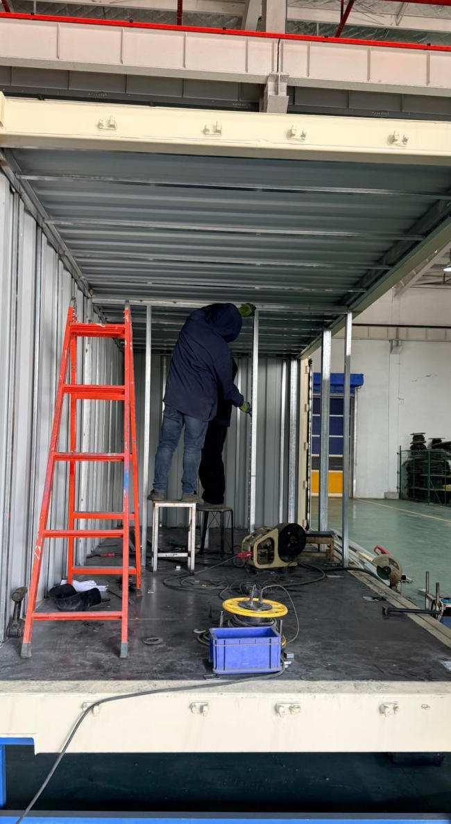 UV Curing System of 20ft Side-Open Sea Container