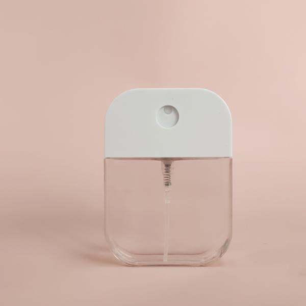 Quality Free Sample 38ml 45ml 50ml Credit Card Square Refillable Pump Spray Bottle for for sale