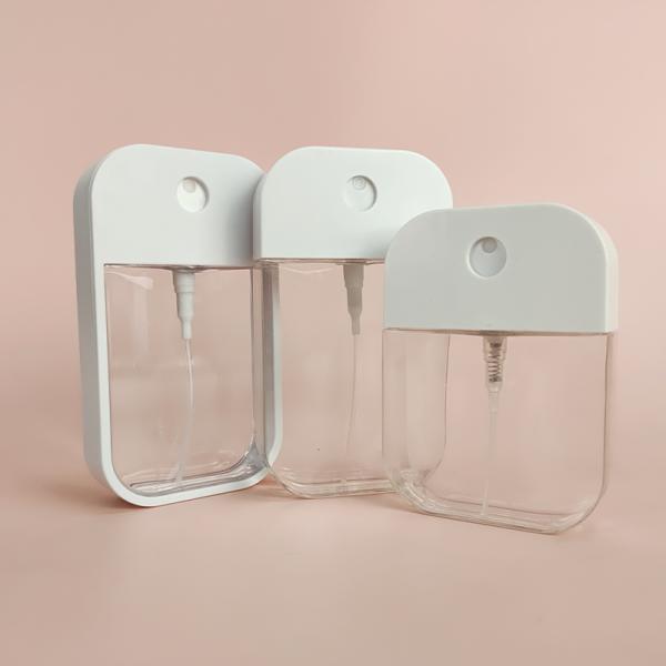 Quality Portable 38ml 45ml 50ml Credit Card square Plastic Perfume Atomiser Fresh Breath for sale