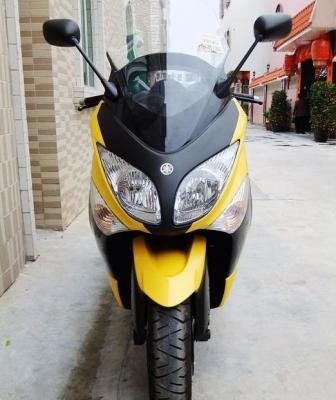 Cina Motorino elettrico 500cc di motore di stile di Yamaha di alto potere adulto del motorino refrigerante di liquidi in vendita