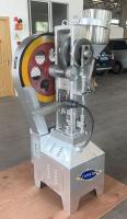 China Single Layer Tablet Output Tablet Press Machine With 2800Pcs / hour Capacity for sale