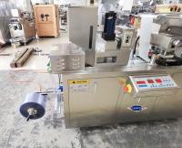 China Al Foam Automatic Plastic Tablet Capsule Blister Packaging Machine for sale