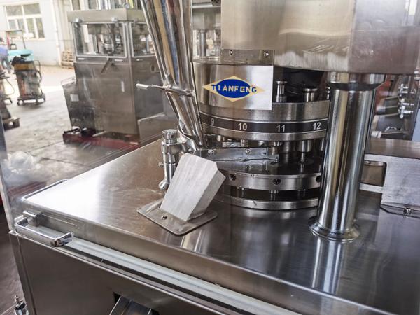Quality Automatic Rotary Tablet Pill Press Machine Multifunctional Tablet Compression for sale