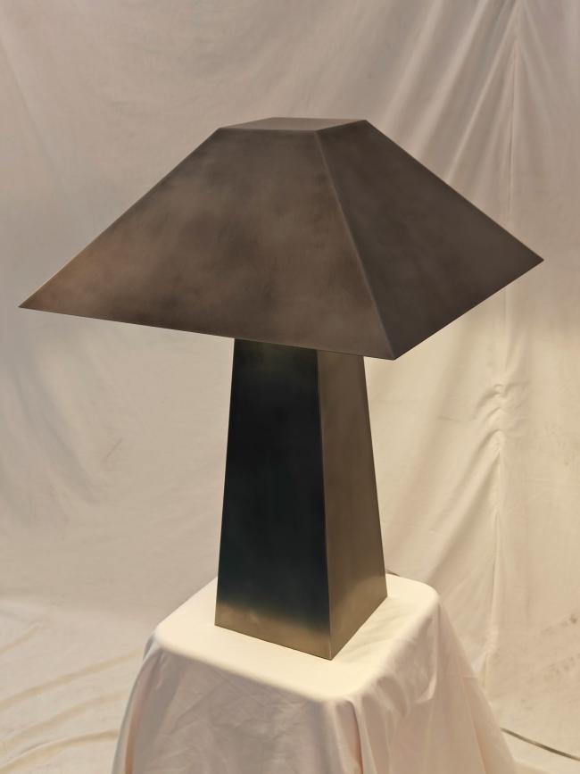 Floor lamp installation demonstration
