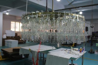 중국 맞춤형 마리난 둥근 선덜미 122cm 크리스탈과 크롬의 완벽한 조합 판매용