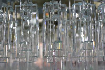 중국 현대 마리난 층형 직사각형 촛불 152cm 무결 청동 마무리 크리스탈 120.2 kg 판매용