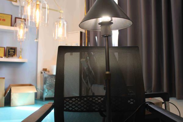 Quality YIHAO Wall Mount LED Bedside Lamp - YH-1025-9 for sale