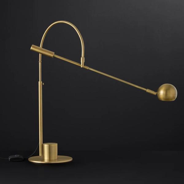 Quality Yihao Classic Modern Copper Body LED Desk Lamp with 2700K Warm White Light and E14 Base for Home Decor for sale