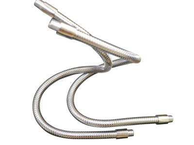 China Aangepaste buigbare metalen buis messing microfoon flexibele zwanenhals pijp 28 mm Te koop